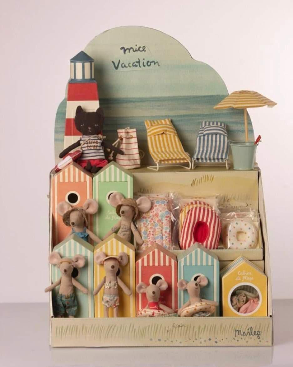 Maileg Beach Collection Mice Vacation Display Stand – Ruby & Grace